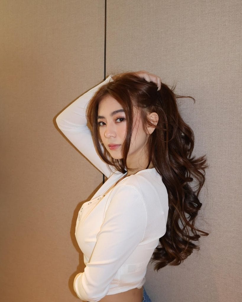 Fyang Smith's Halo-Halo Video Goes Viral in Just Hours • PINOYSTOP